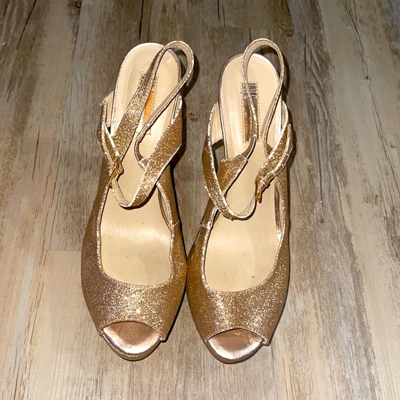 INC International Concepts | Shoes | Inc International Concept Gold ...